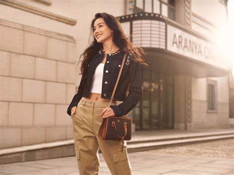 有種美叫舒淇！大方曬素顏、受michael Kors欽點⋯為自己而活的瀟灑魅力怎能不被圈粉？ Yahoo汽車機車