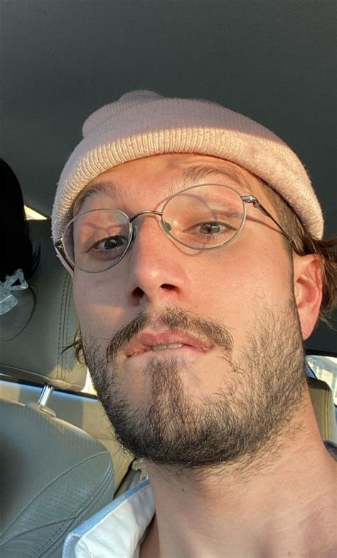 Bbno Monivi Мальчик и девочка Вещи гиков Эминем Eminem