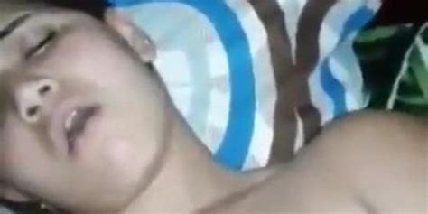 Pakistani Wife Enjoying Herself Tnaflix Com