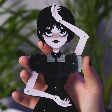 Бумажная шарнирная кукла Уэнздей своими руками Бумажные куклы Руки Поделки