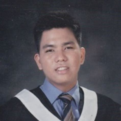 Robert Espiritus Instagram Twitter And Facebook On Idcrawl