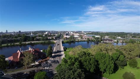 The Three Tree Theorem Quantum Calculus