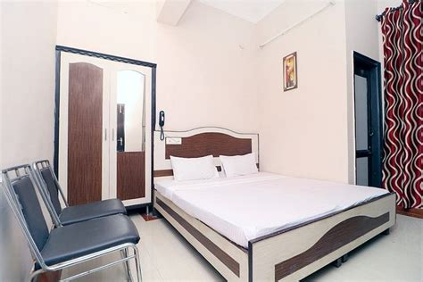 Hotel Vivek Plaza Reviews Photos