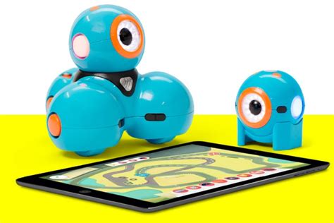 3 Cool Projects For Dot And Dash Robots Cool Mom Tech
