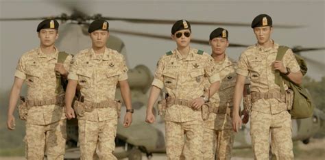 4 ซีรีย์เกาหลีสุดโรแมนติกของคนในเครื่องแบบ ที่ใครดูก็ฟิน จิกหมอน Dooddot