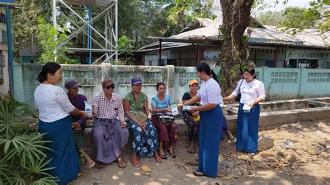 ရွှေတောင် မြို့နယ်တွင် ၇၉ နှစ်မြောက် တပ်မတော်နေ့အထိမ်းအမှတ် “သတင်းစကား” လက်ကမ်းစာစောင်များ ဖ