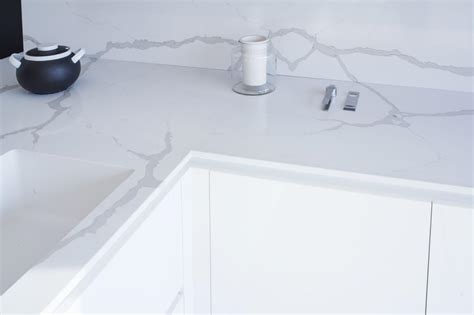 Кухненски плотове от технически камък Терастоун