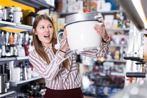6 Dutch Oven Substitutes You Can Use In A Pinch