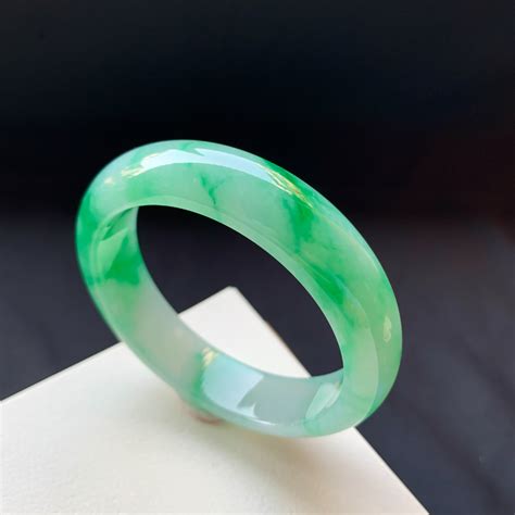 冰阳绿翡翠平安镯56 9mm 翡翠王朝