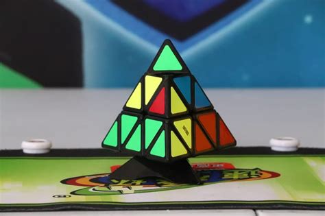 Pyraminx Uchiuruguay