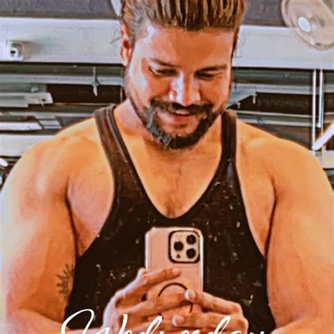 Himanshu Sinha Himanshusinha2789 • Threads Say More