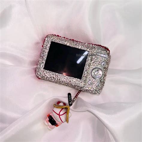 Vintage Bedazzled Y2k Digital Camera Rhinestone Bling Awa Odori