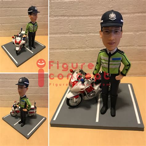 警察公仔｜警察公仔訂造｜警察出班畢業禮物｜警察榮休禮物 Figure Concept