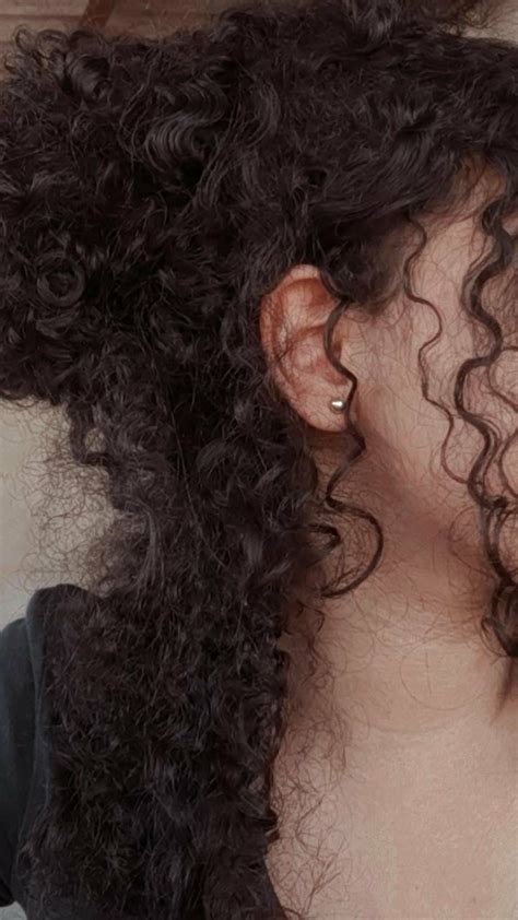 Cabello Panosundaki Pin