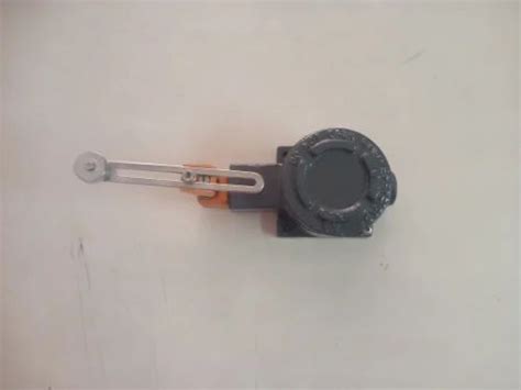 100a Flameproof Limit Switch 440 Vac At ₹ 2160piece In Ahmedabad Id