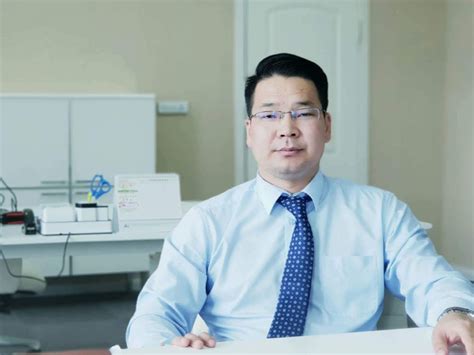 Боловсролын Ерөнхий газрын даргаар Т Ням Очирыг томиллоо Isee Mn