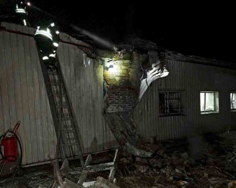 Окупанти атакували Київщину БпЛА показали наслідки Читайте на Ukr Net