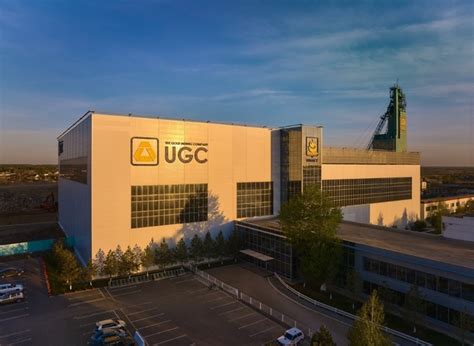 «Южуралзолото» начинает открытую продажу своих акций В начале этого ...