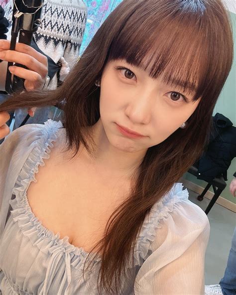 발레복 입은 프로미스나인 송하영 몽실가슴골 허벅지