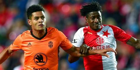 Scorenigeria Top 5 Iheanacho Is Man On Fire As Olayinka Oshoala Show