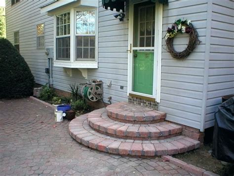 Steps From Door To Patio At Simona Brown Blog