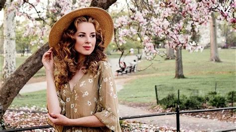 ლამაზი ქართული სიმღერა Chemo Magnolia ჩემო მაგნოლია Lamazi Qartuli Simgera Youtube