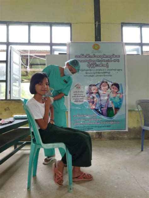 ကျိန္တလီမြို့၌ အသက် ၉ နှစ်မှ ၁၂ နှစ်အထိ ကျောင်းသူများအား သားအိမ်ခေါင်းကင်ဆာရောဂါကင်းဝေးစေရေးအတ