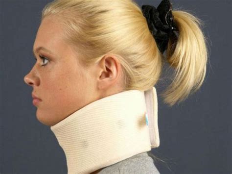 Как носить воротник шанца при шейном остеохондрозе и отзывы о нем