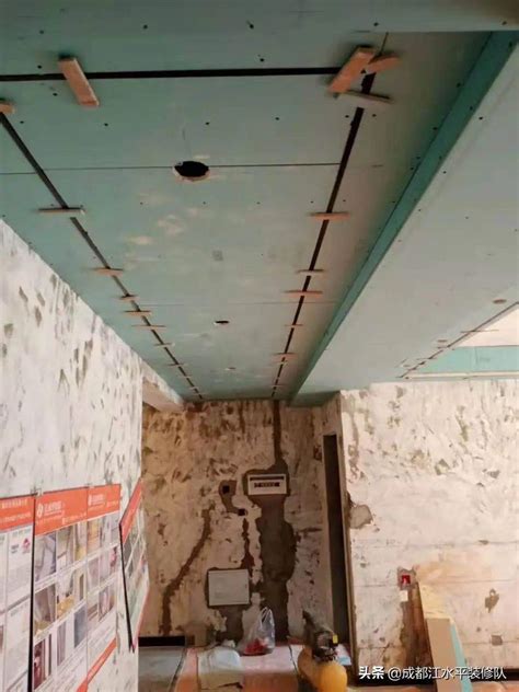 成都装修工地艺锦湾客厅吊顶施工现场 装修日志 成都江水平装修队