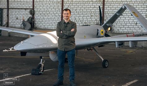 Три ударні дрони Bayraktar Tb2 в Україні знищили сім російських танків чотири реактивні системи