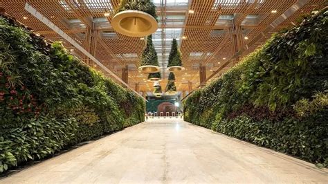 Bengalurus Kempegowda International Airport Gets Swanky New Terminal 2