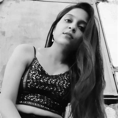 shruti shrutika sontakke on threads