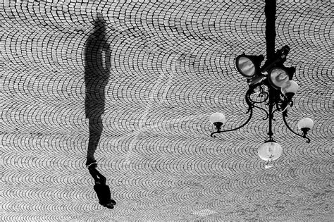 Tw 00013 Reverse Shadow Leonardo Ferri Ph