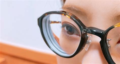 強度近視の方の作成例レンズの渦を目立ちにくいよう加工するブログメガネのヒルマ群馬県桐生市メガネ補聴器サングラス