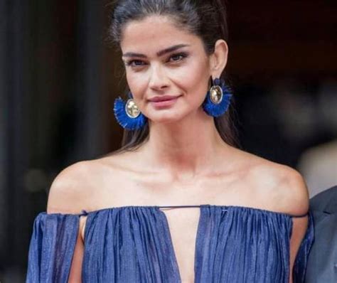 شرمینه شهریور کیست؟ بیوگرافی مدل سکسی ایران در آلمان عکس۱۸