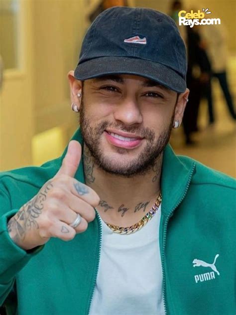 Neymar Jr Age Wiki Son Wife Net Worth More Neymar Cristiano Ronaldo