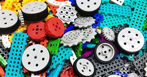 Brick Kit Playbotix Play The Robot