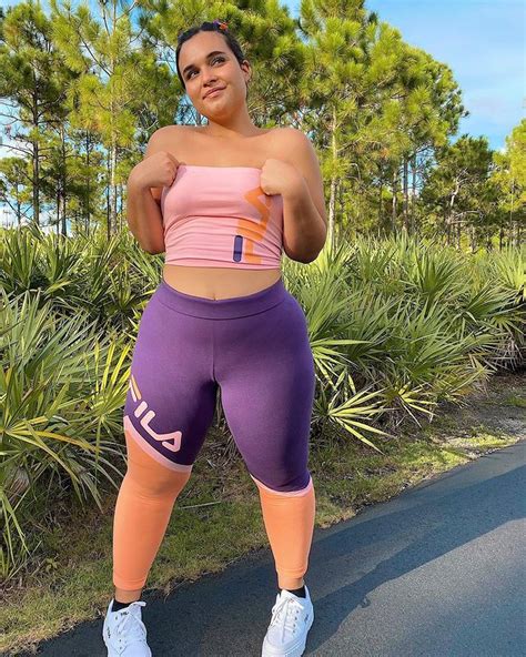 Beary Becca Quick Facts Bio Age Body Measurements Marital Status