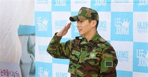 [포토]이준기 멋진 남자로 돌아왔습니다