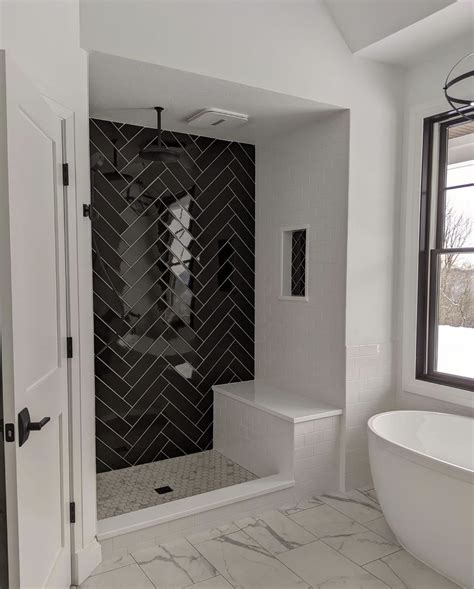 Pin By Courtney Grayson On Willows Full Bathroom Remodel Bathroom