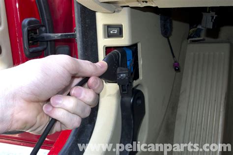 Bmw E90 Reading Fault Codes E91 E92 E93 Pelican Parts Diy Maintenance Article