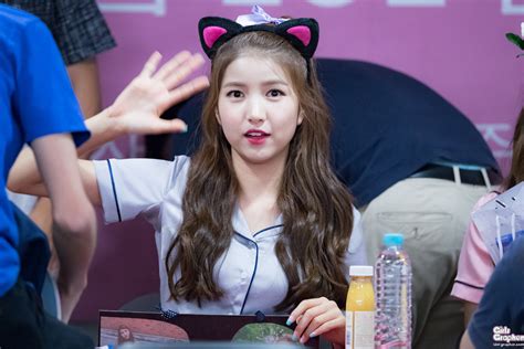 [photo] 160807 인천 여자친구 팬사인회 Part 1 By Girls Grapher