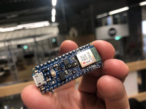 tiny machine learning and tensorflow met de arduino tinyml education kit