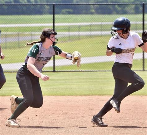 Lady Huskies Fall In 10 Eliminated Sports