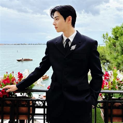 차은우 도른 남자 셋업 수트핏 모음 Zip 쇼메 Vs 디올 네이버 블로그