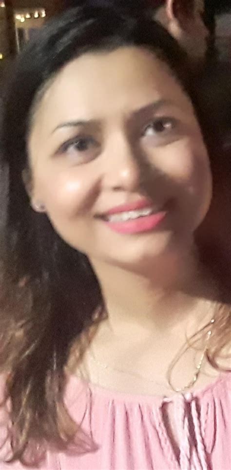 Meenakshi Arya Medium