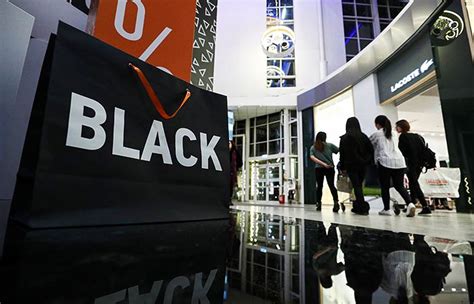 В Думу внесен проект об информировании об акциях вывесками на русском языке