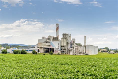 Lower Your Concrete Carbon Footprint With These 4 Innovative Methods