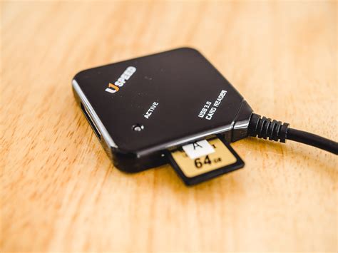 Offload Footage Fast With These Memory Card Readers Suggestion Of Motion