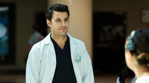 Baharın Uğuru Devrim Kabacaoğlu Kimdir Kaç Yaşında Devrim Kabacaoğlu Hangi Dizilerde Oynadı